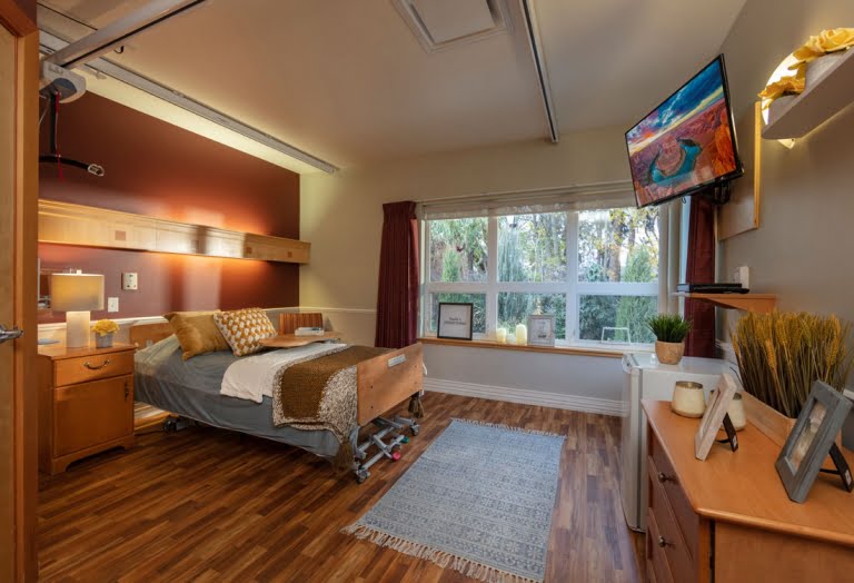 Kelowna Hospice House | Calm, Graceful, Dignified